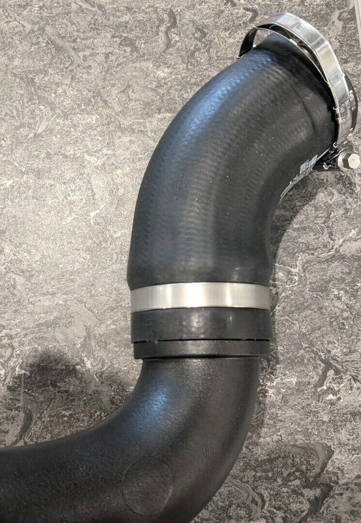 Vauxhall Insignia N/S 1.4 Petrol Turbo Intercooler Outlet Hose Pipe Ne ...