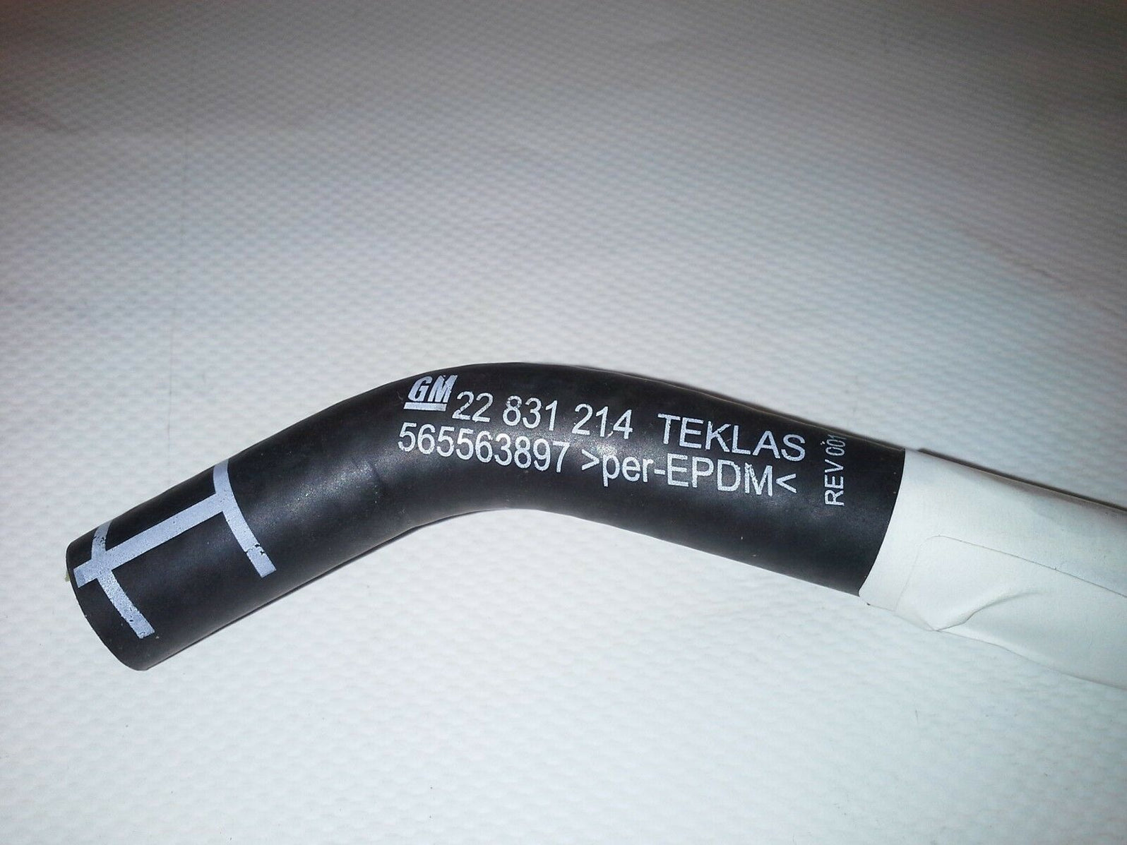 Vauxhall Insignia A 1.4 Turbo Degassing Water Pipe Hose New OE Part 22 ...